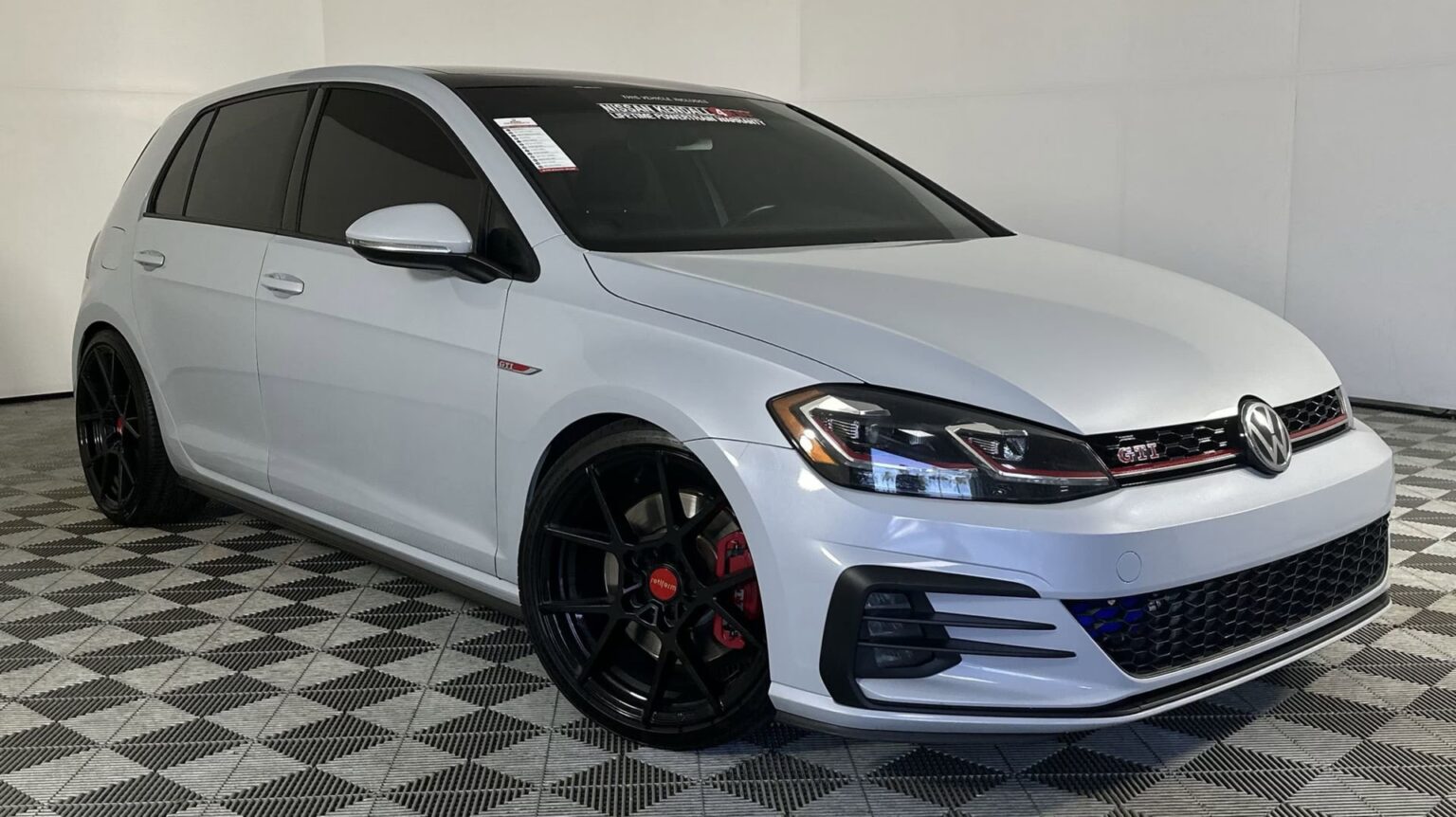 GTI: El Símbolo del Deportivo Accesible | SuperAuto
