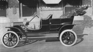 Ford Modelo T: El Coche que Puso al Mundo en Ruedas | SuperAuto