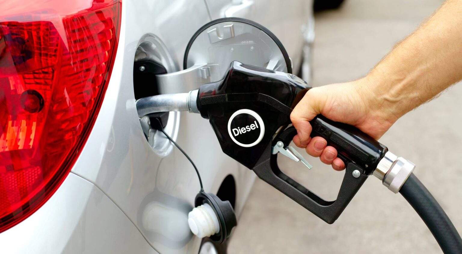 Tipos de Combustible para tu Coche | SuperAuto